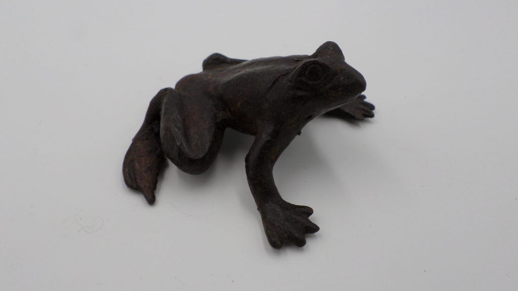 Grenouille en fonte marron – Grenouilles du monde